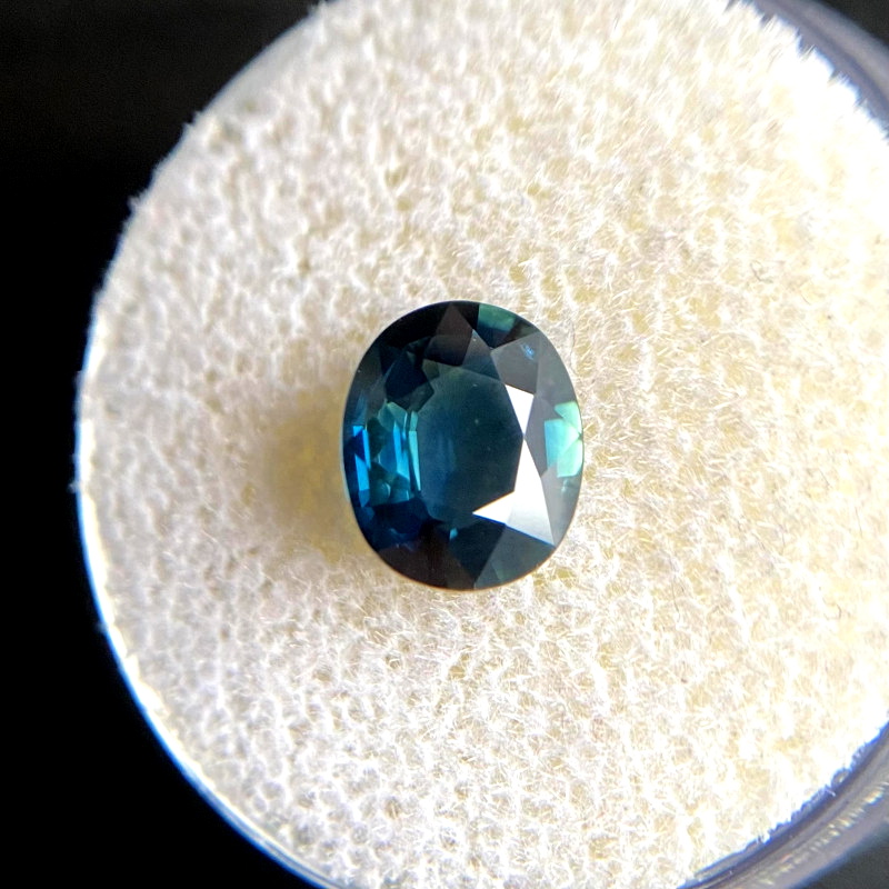 GIA Certified 1.73ct Untreated Deep Blue Sapphire Oval Cut Unheated Rare Ge GIA Certified 1.73ct Untreated Deep Blue Sapphire Oval Cut Unheated Rare Ge